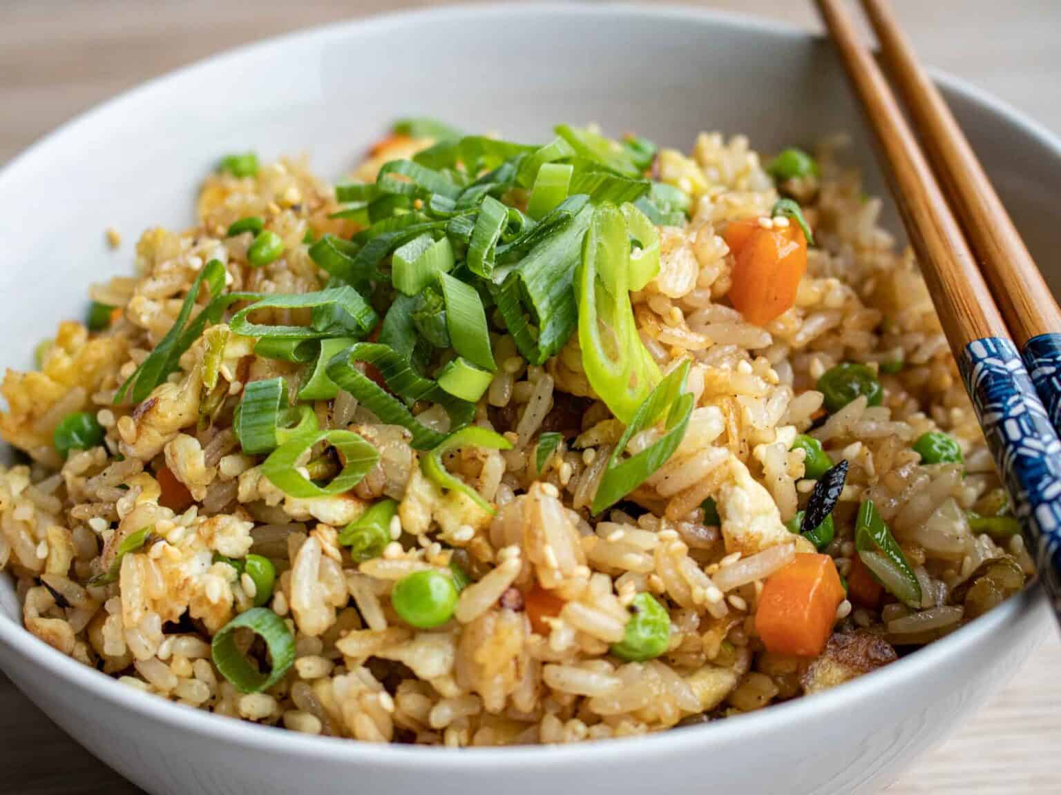 Gebakken Rijst met Ei - Koken Met Maarten